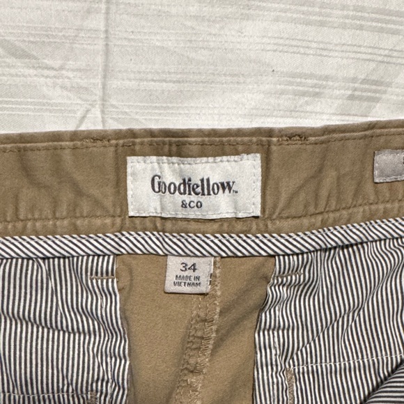 Goodfellow & Co | Shorts | Goodfellow Co Mens Tan Flat Front Shorts ...